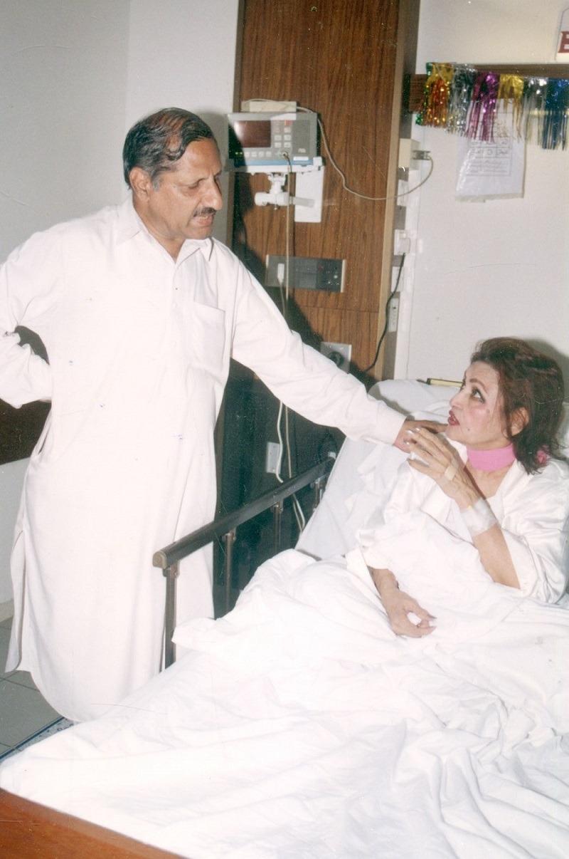 An iconic film journalist of Pakistan - PakDestiny