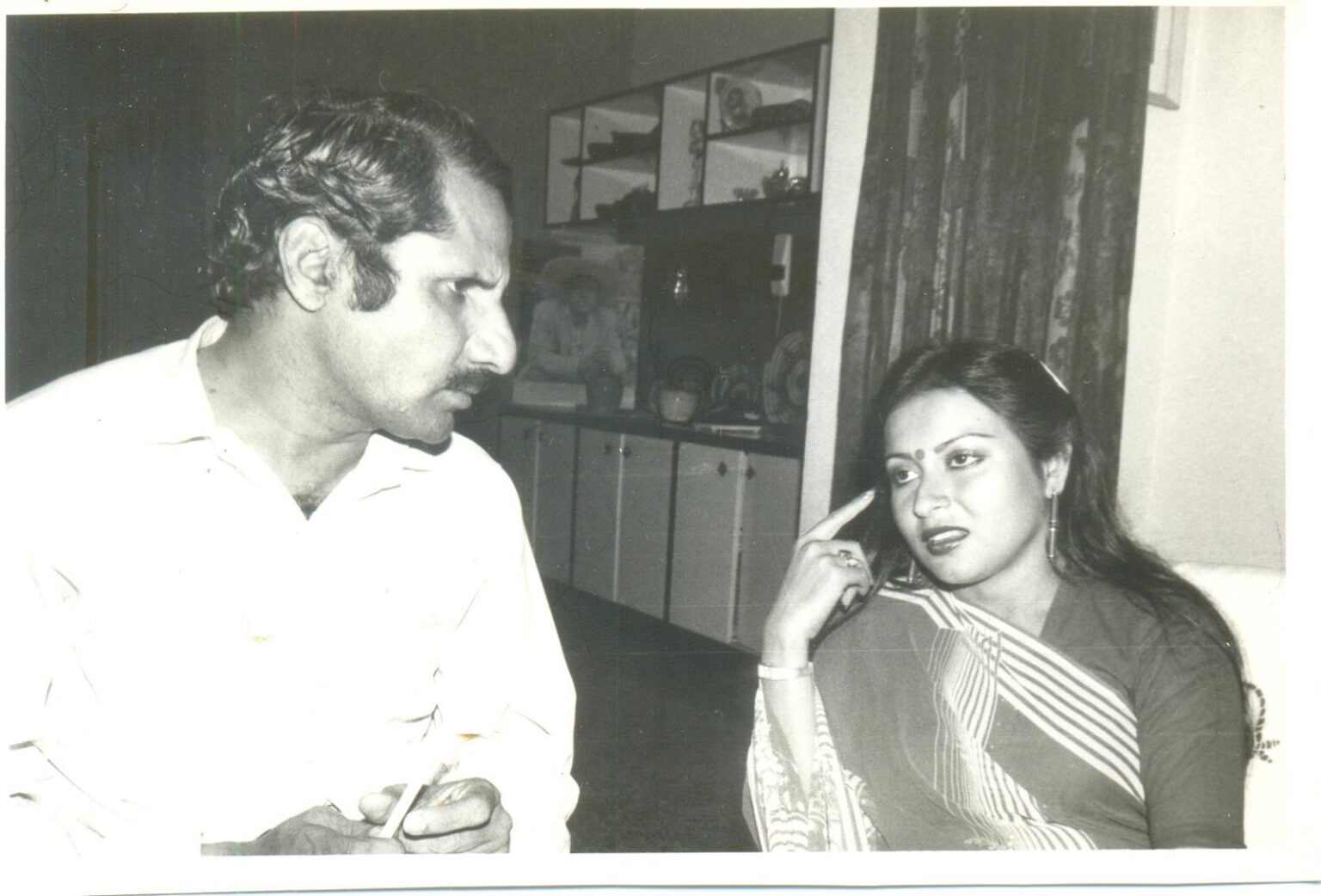 An iconic film journalist of Pakistan - PakDestiny