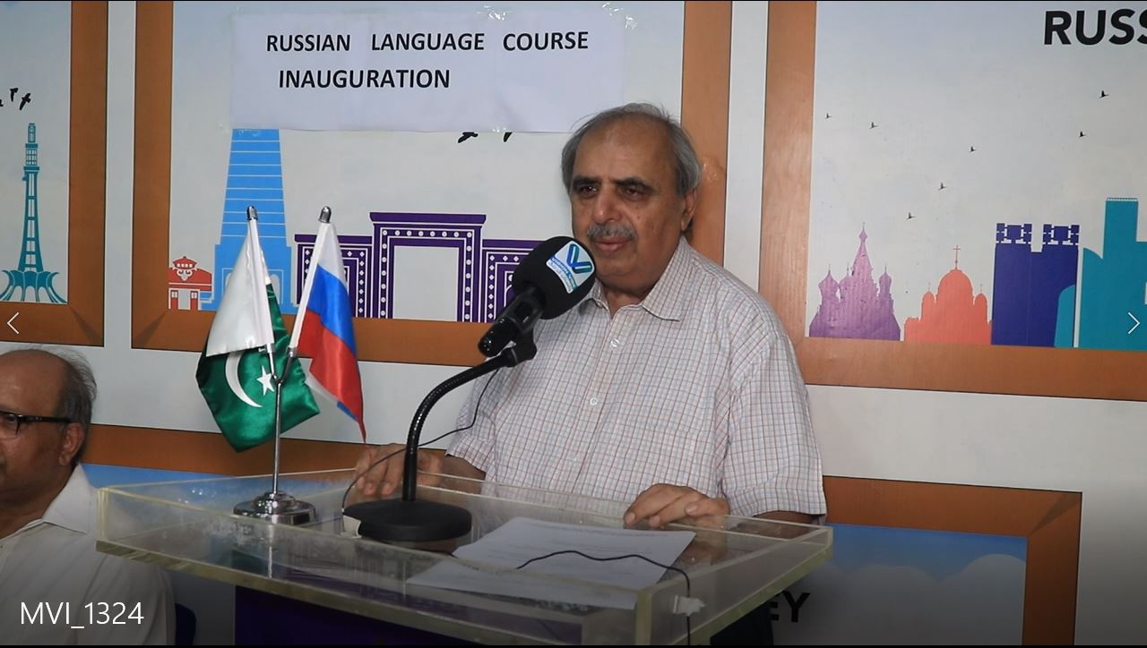 Russian language learning begins in Lahore - PakDestiny